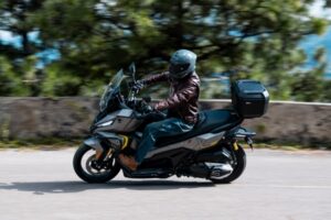 VOGE is Set to Launch the SR450X Versatile Scooter - Achieving a ...
